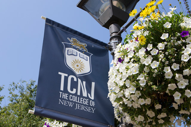 The College of New Jersey | Division of College Advancement